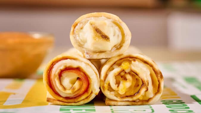 Subway Specials: $6.99 Meal Deal, Footlong Sidekicks